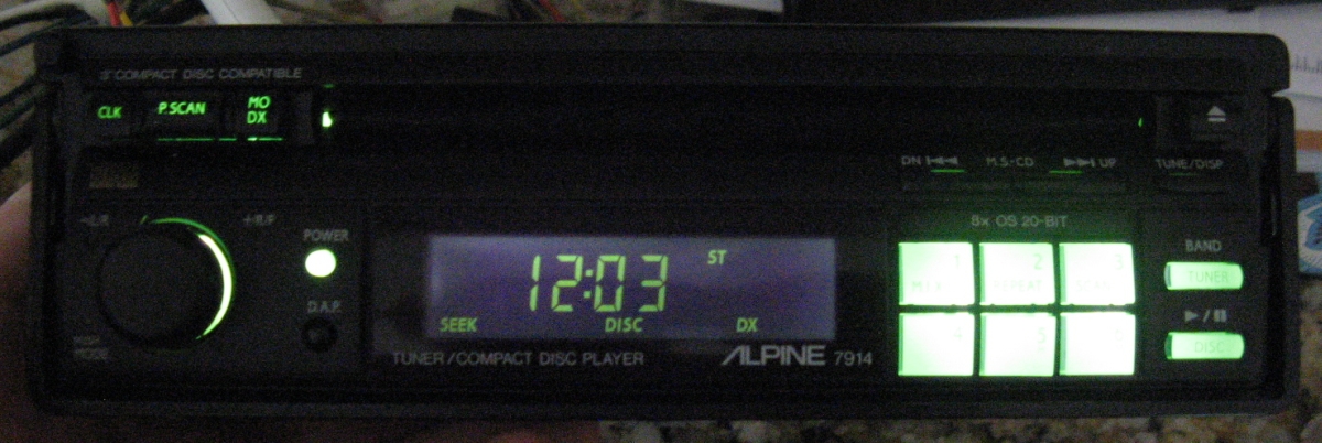 FS: ALPINE 7914 (but pull-out) LIKE NEW